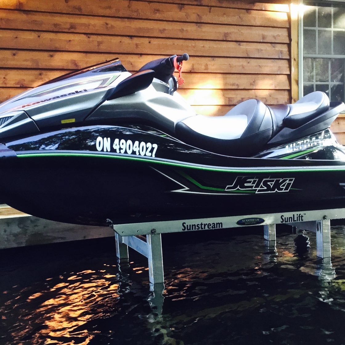 Sunstream Boat Lifts - Brad Hutchinson Sales and Service