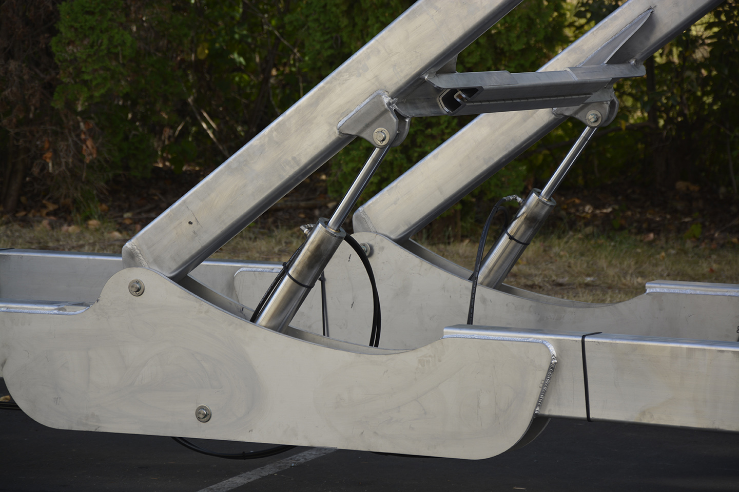 SUNLIFT X – Brad Hutchinson Sales & Service Inc.